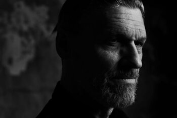 David Judson Clemmons - Everything A War - Album Review - Soundmagnet